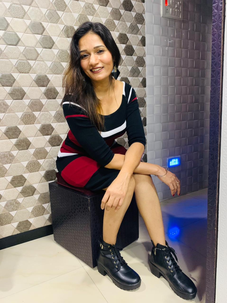 Urmi's Fashion Optimist | Home